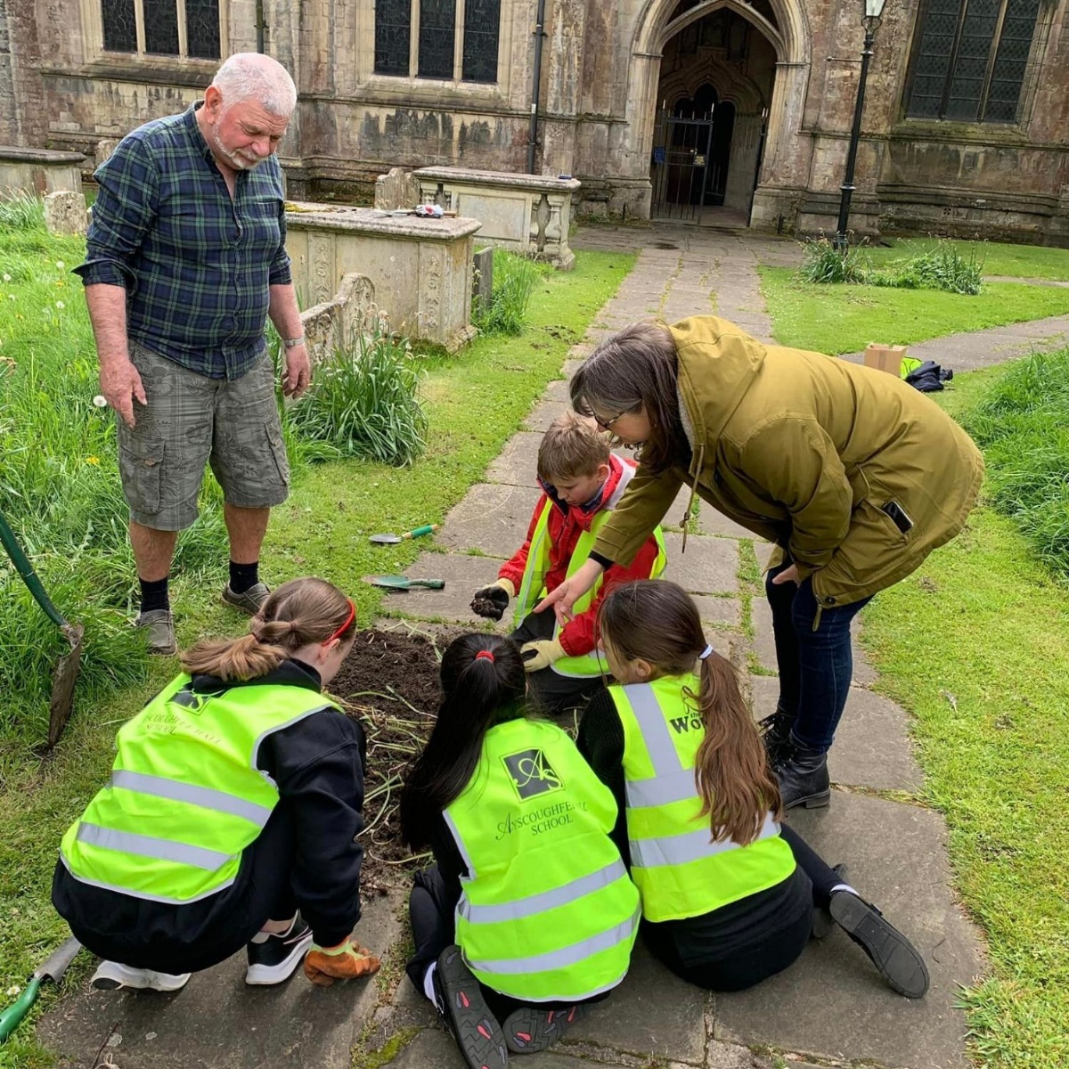 Ayscoughfee Hall School - Community Projects